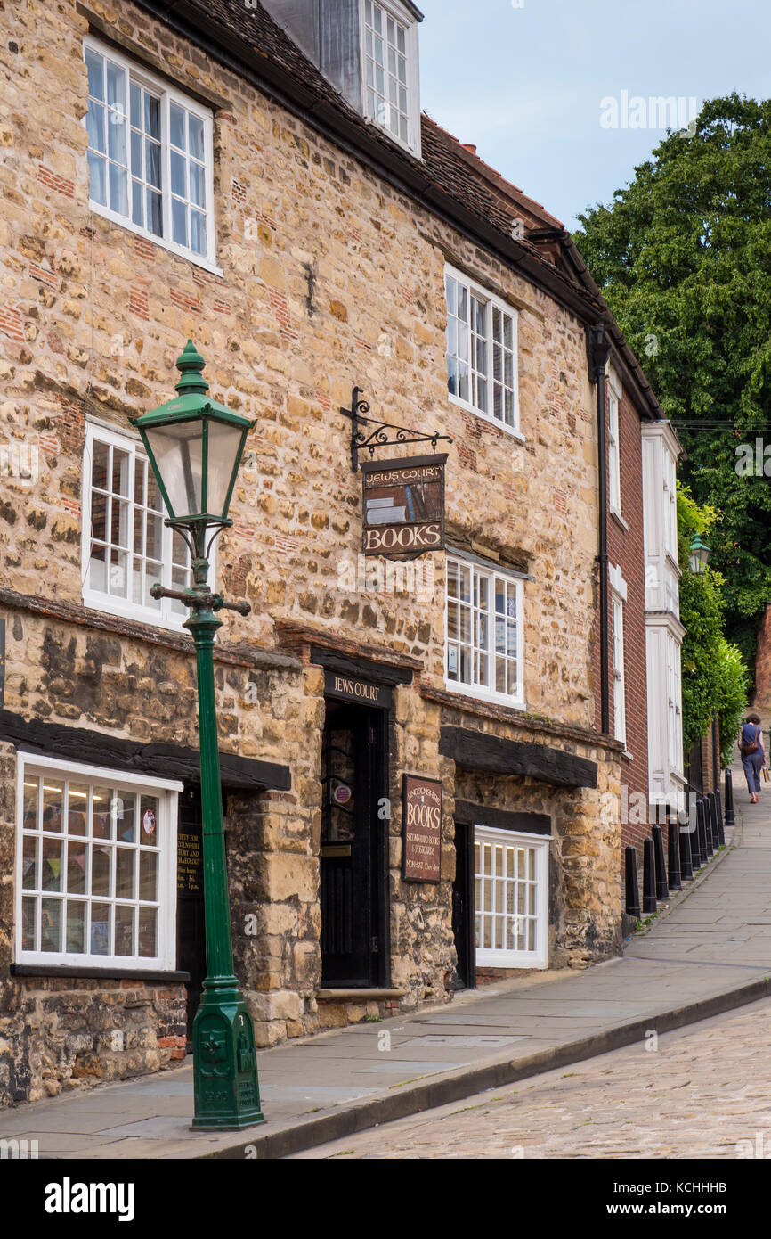 Steep hill shops shopping lincoln hi-res stock photography and images ...