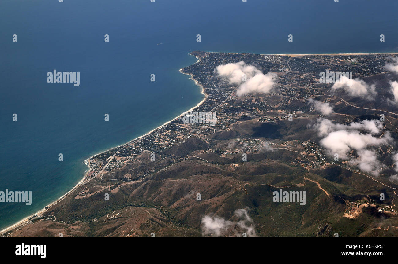Malibu aerial hi-res stock photography and images - Alamy