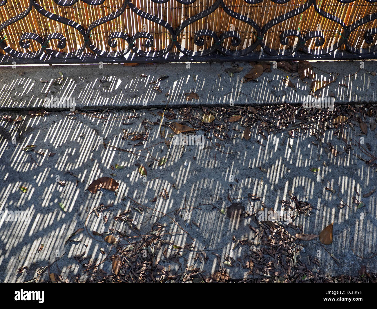 Scrollwork hi-res stock photography and images - Alamy