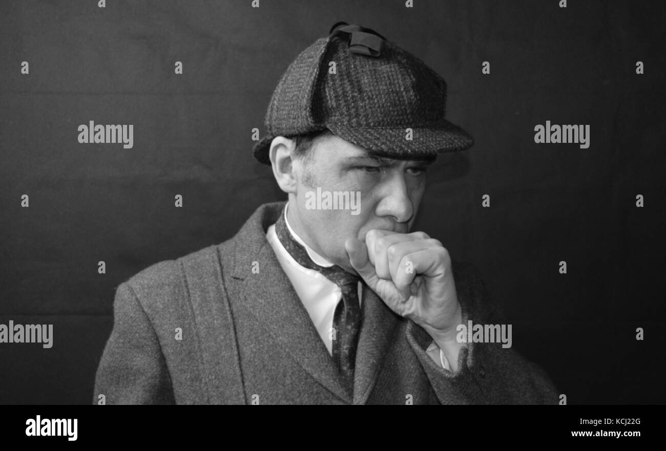 Old man sherlock Black and White Stock Photos & Images - Alamy