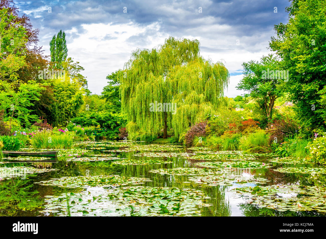 Famous Lily pond in Monet's garden Stock Photo - Alamy