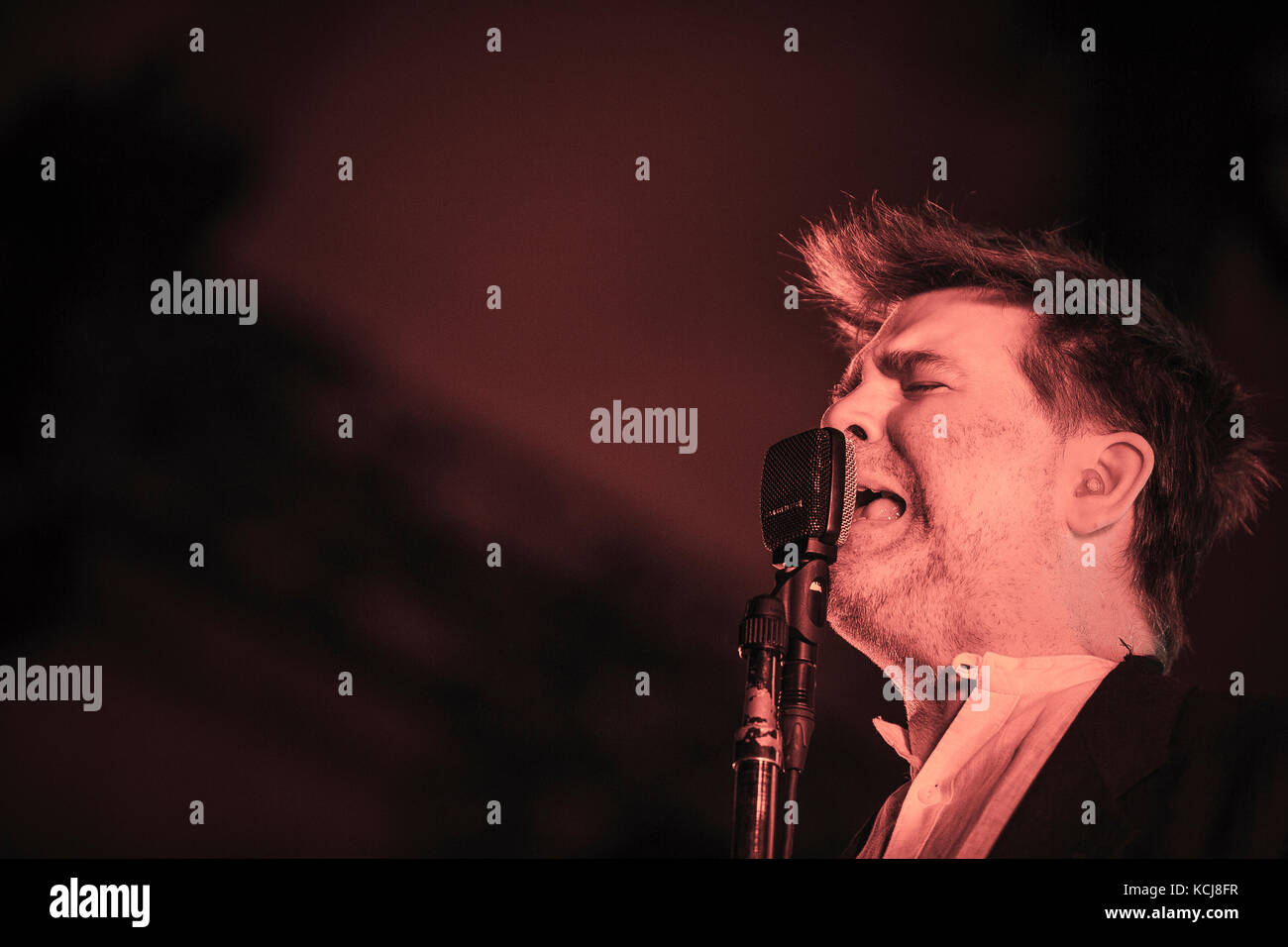 Lcd soundsystem musician hi-res stock photography and images - Alamy