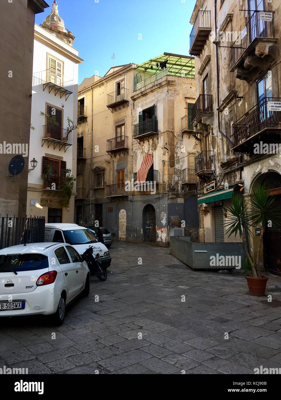 Streets of Palermo Stock Photo - Alamy