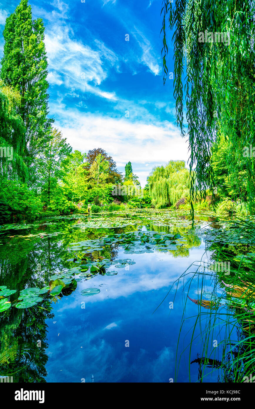 Famous Lily pond in Monet's garden Stock Photo - Alamy