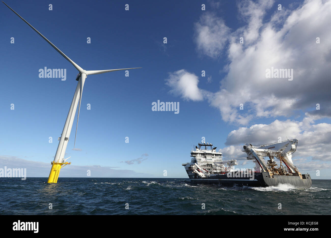 Wind turbines blyth offshore wind farm hi-res stock photography and ...