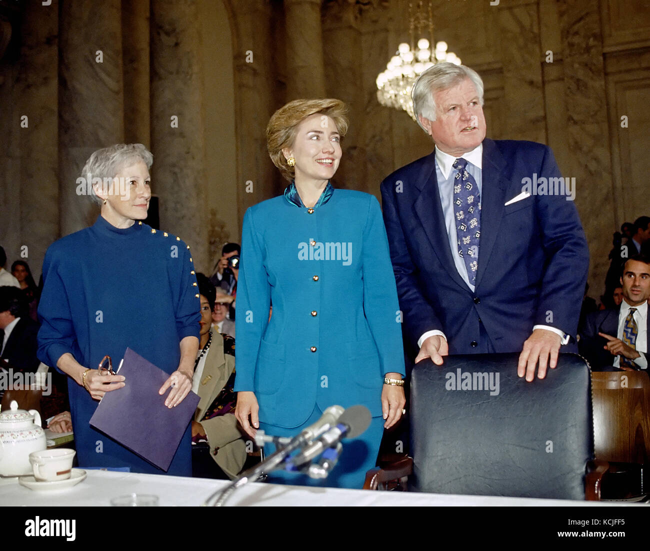 Senator kassebaum hi-res stock photography and images - Alamy