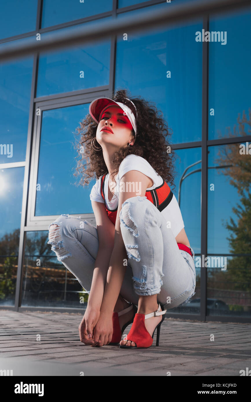 young fashionable woman Stock Photo - Alamy