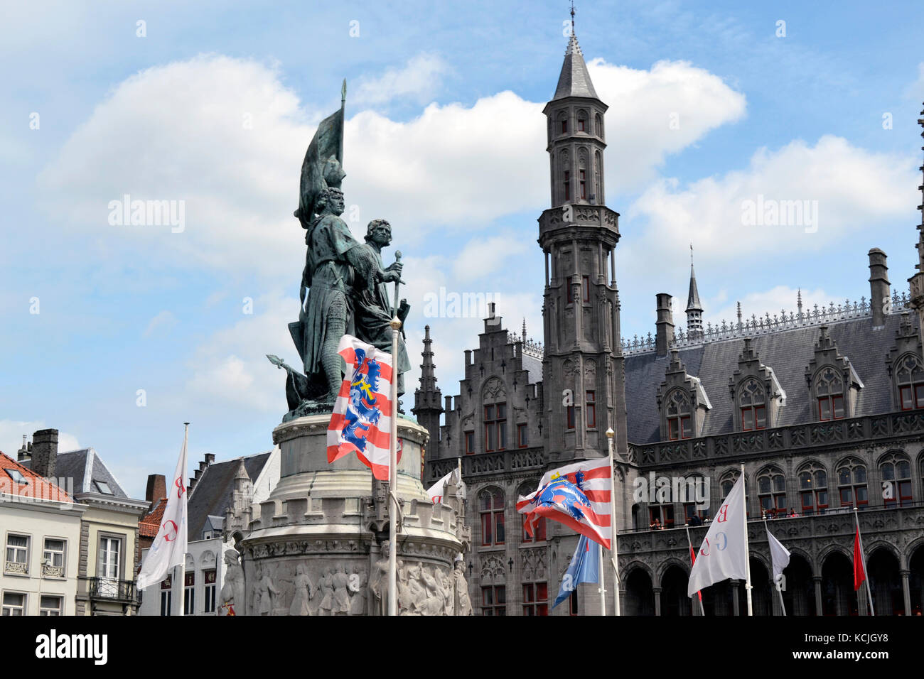 Bruges monuments hi-res stock photography and images - Alamy