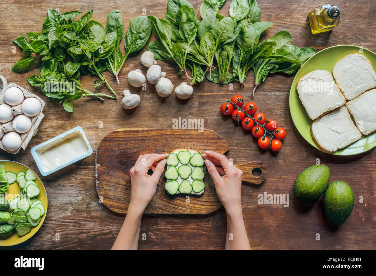 Fresh toast hi-res stock photography and images - Alamy