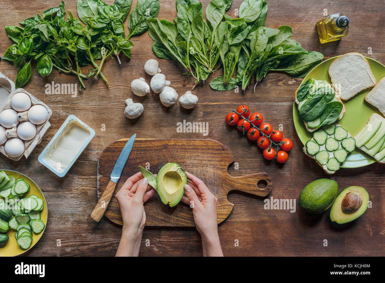 woman cooking breakfast Stock Photo - Alamy