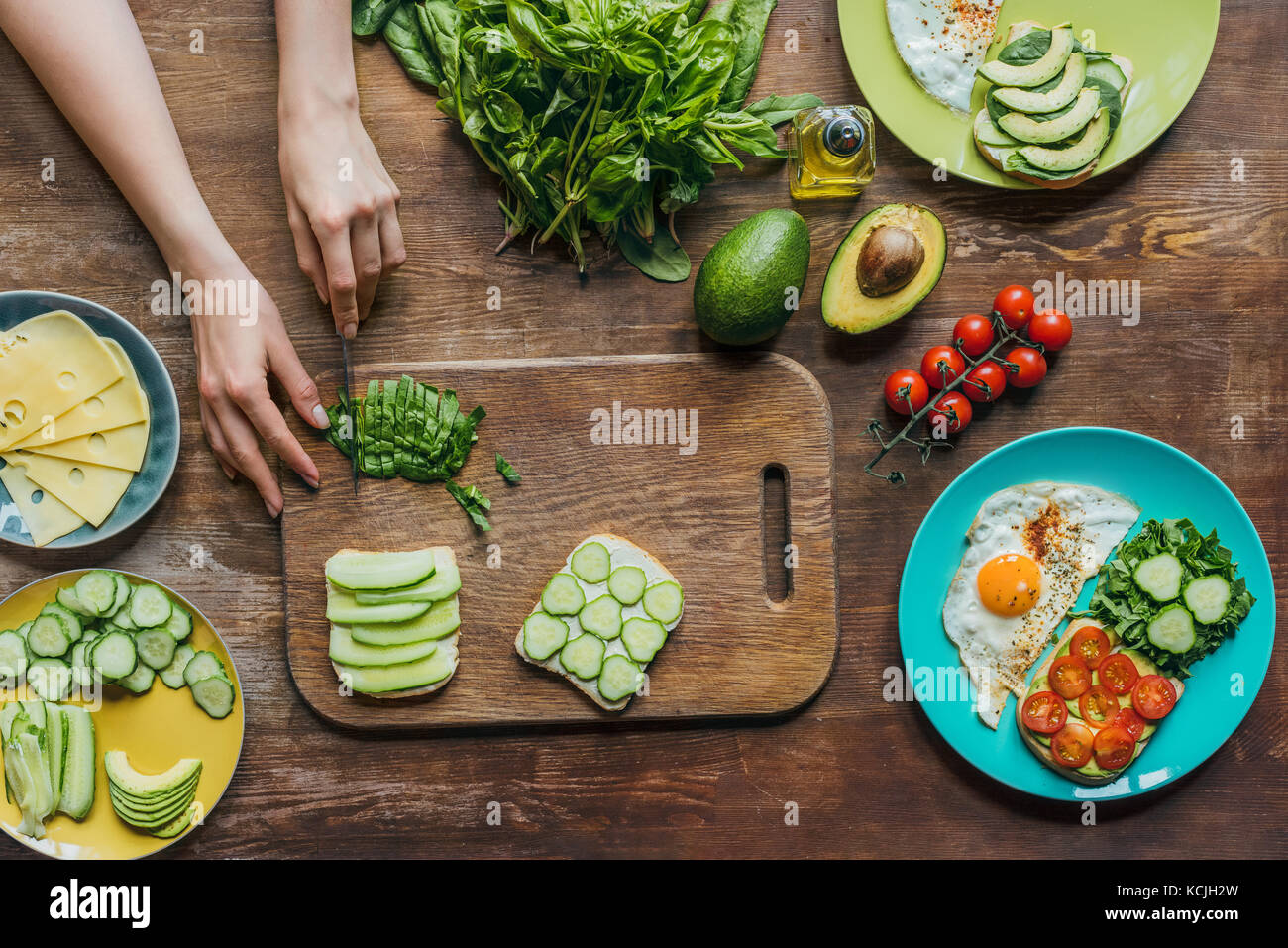 woman cooking breakfast Stock Photo - Alamy