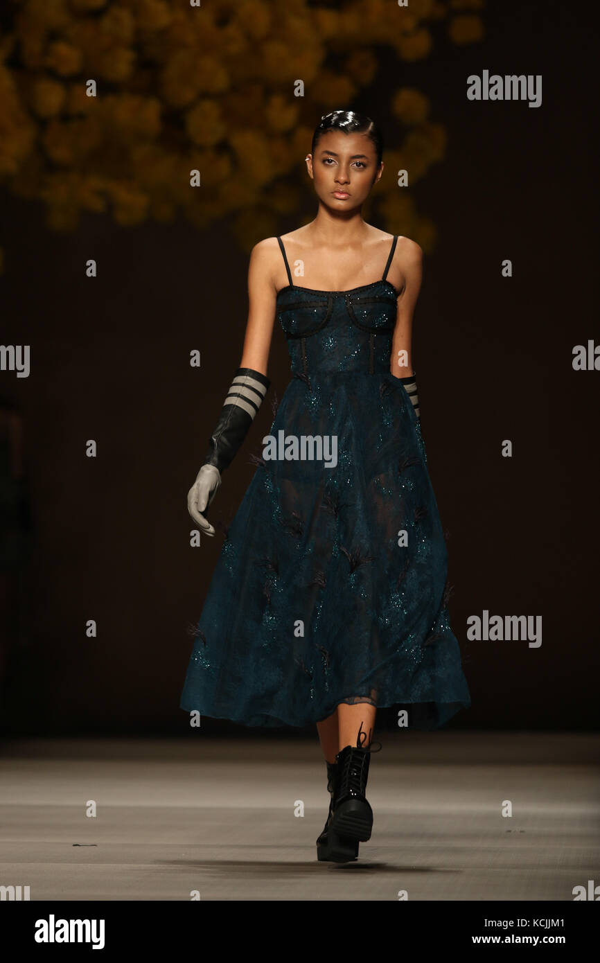 Belo Horizonte, Brazil. 4th Oct, 2017. Model during a fashion show at ...