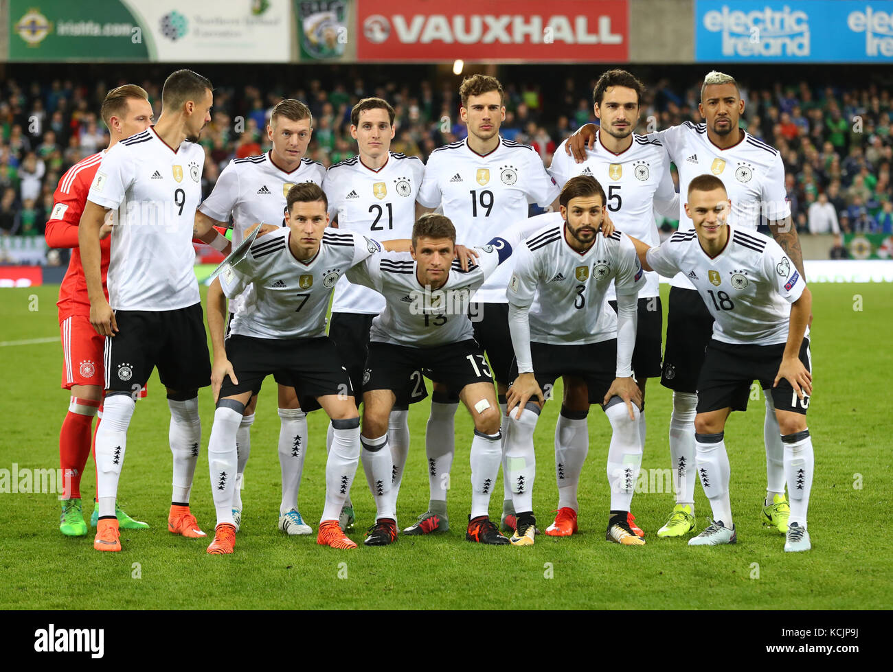 Belfast, Northern Ireland. 5th Oct, 2017. Germany's team poses for a ...