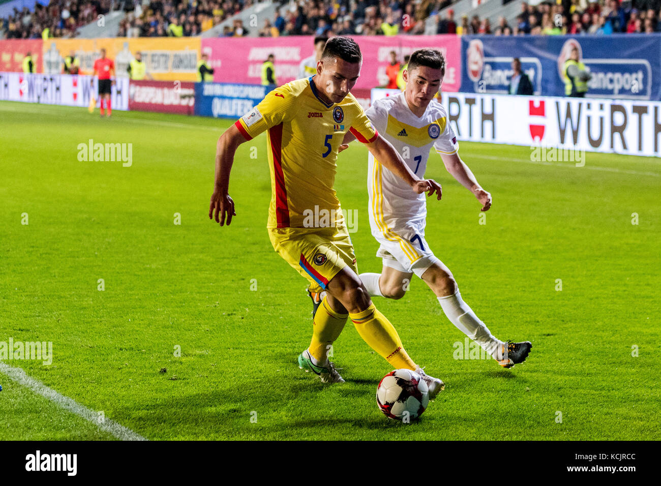 October 5, 2017: Ovidiu Hoban #5 (Romania) and Aslan Darabayev #7 ...