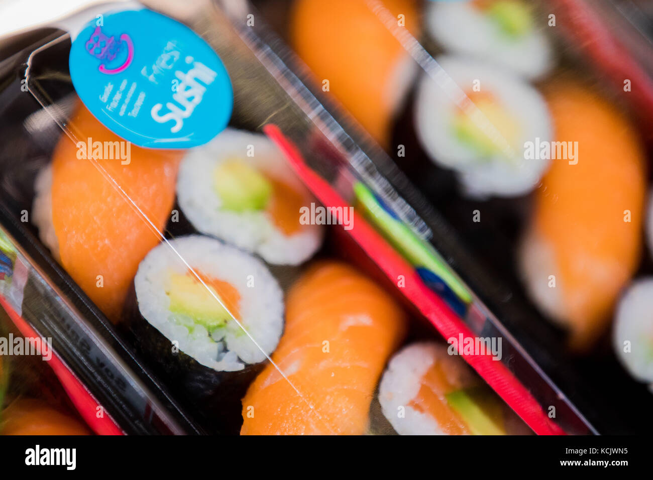 Cologne, Germany. 2nd Oct, 2017. Fresh sushi can be seen at a counter ...