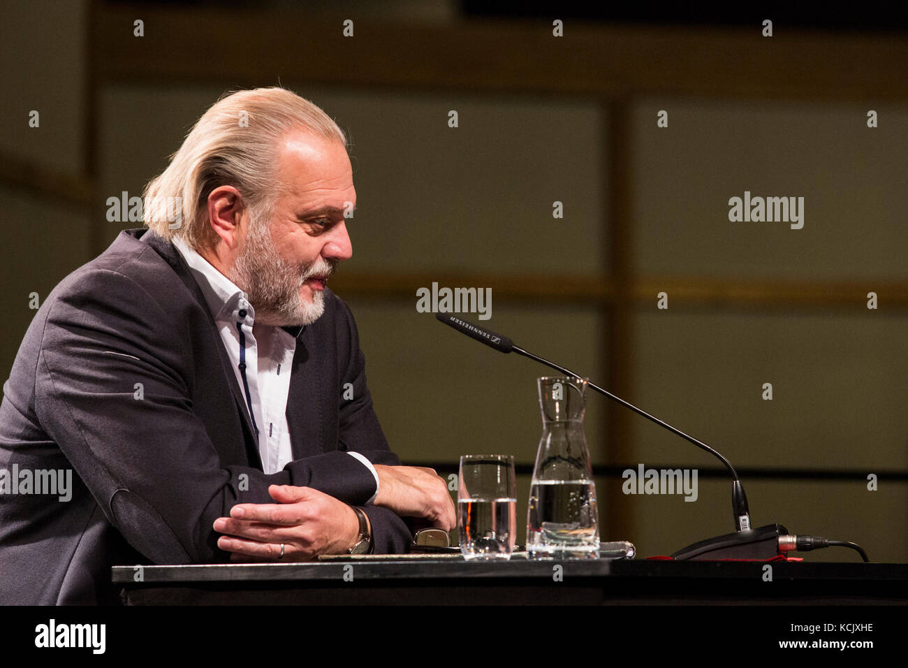 Essen, Germany. 5th Oct, 2017. Pictured: German actor Jan-Gregor Kremp ...