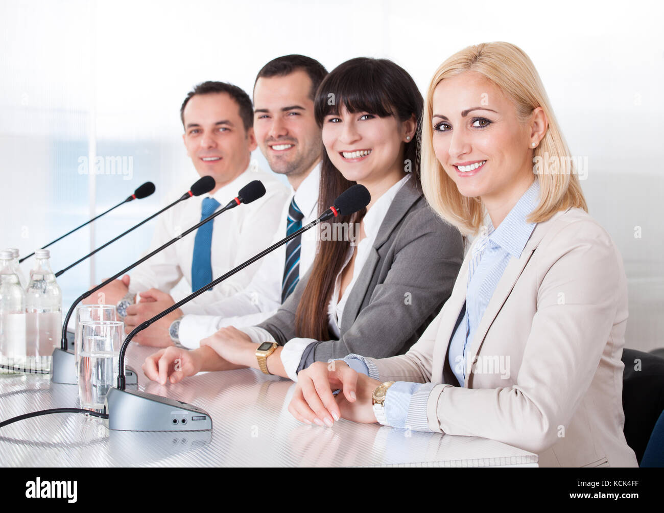 Girl speaking in microphone hi-res stock photography and images - Alamy