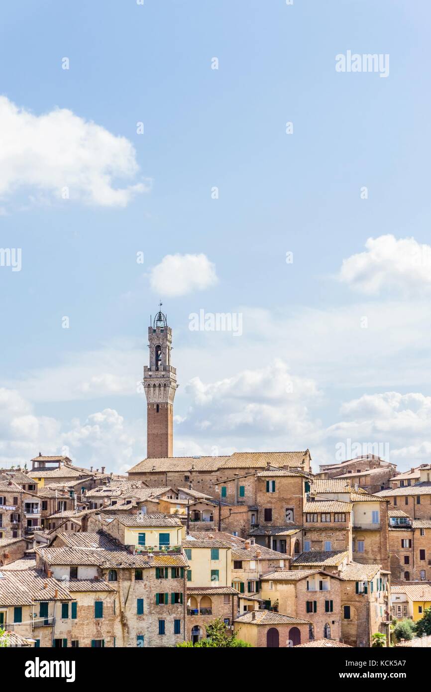 Medieval buildings in etruscan town hi-res stock photography and images ...