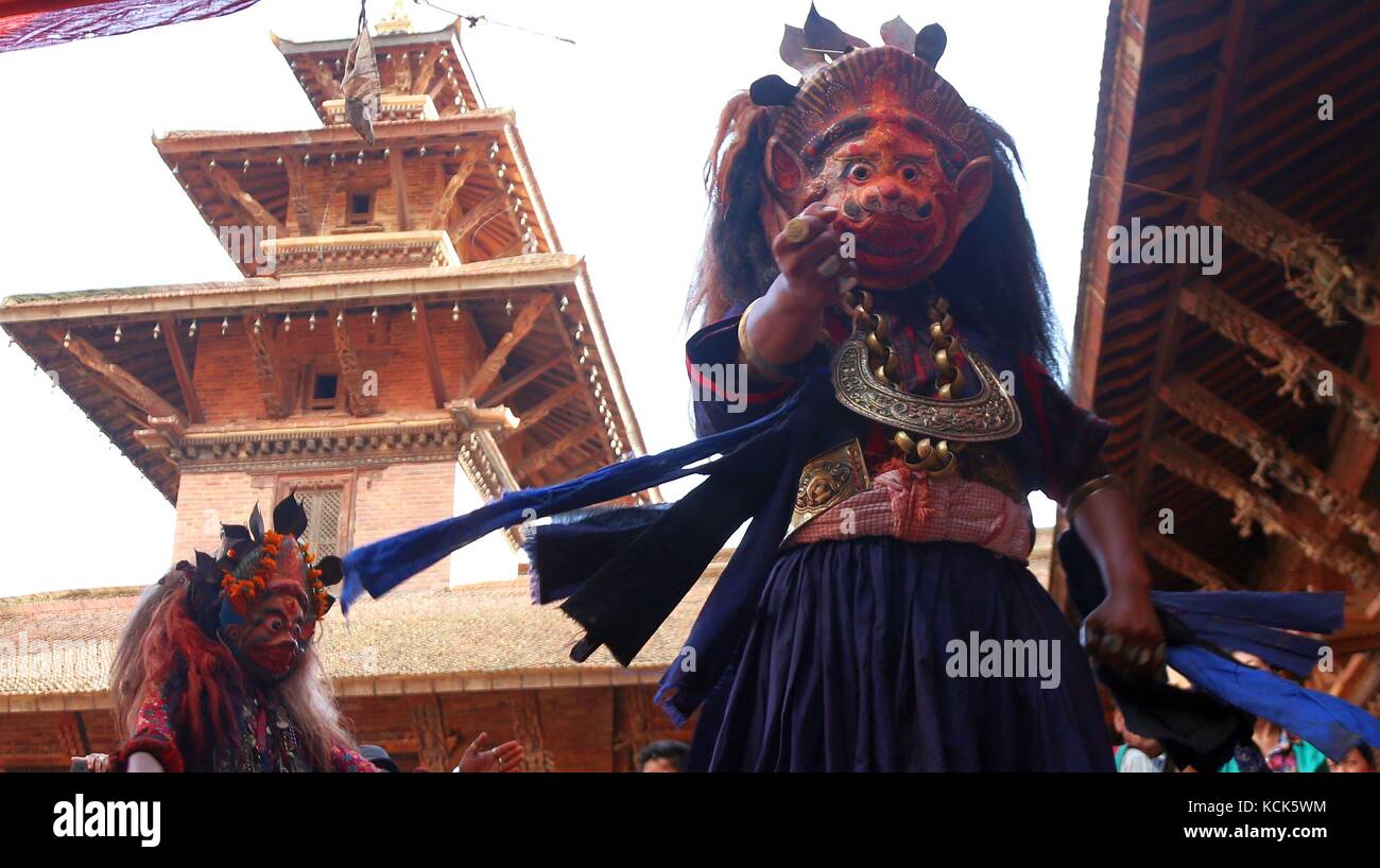 Dashain nepal masked dancers hi-res stock photography and images - Alamy