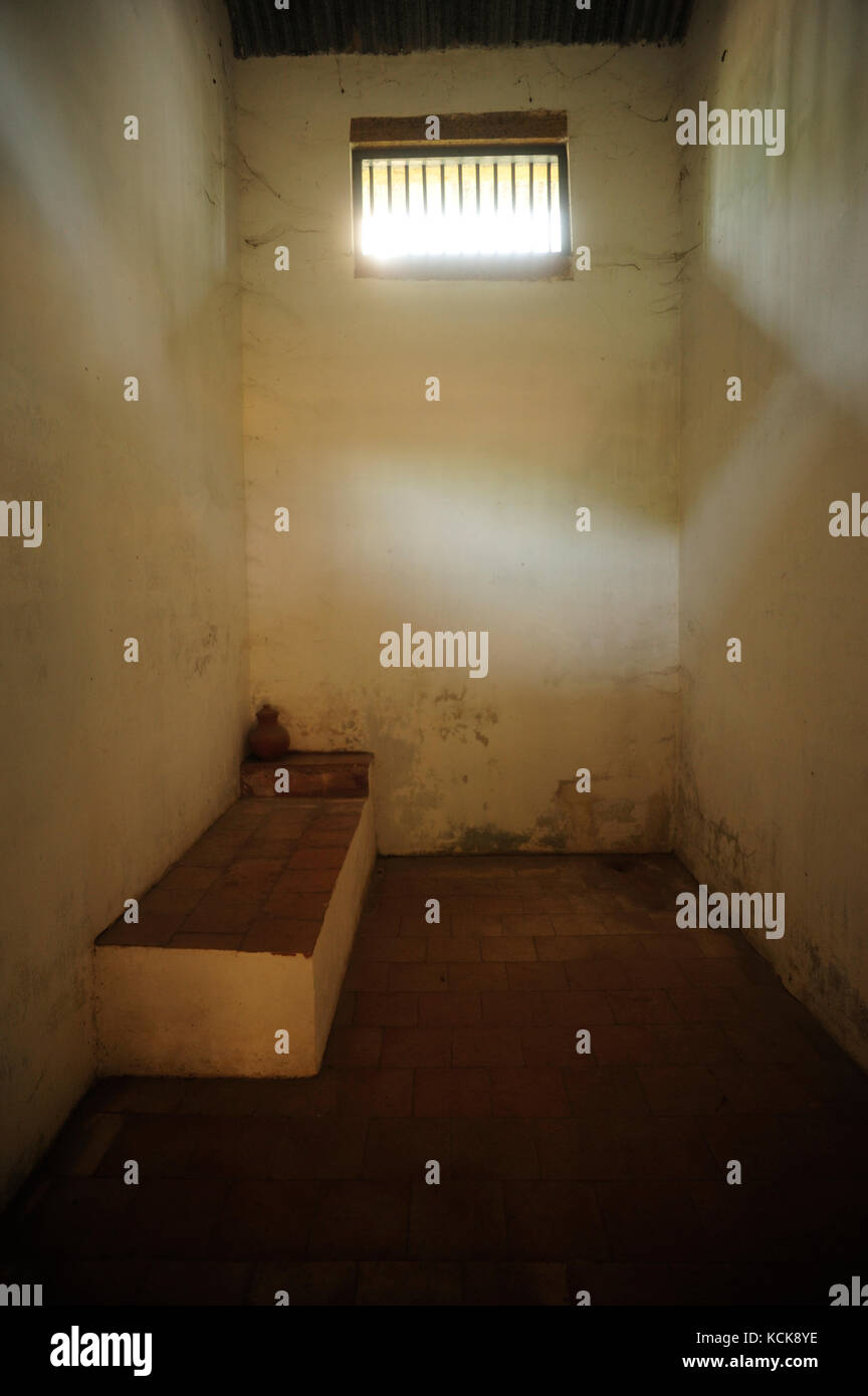 Cell in fort kochi jail hi-res stock photography and images - Alamy