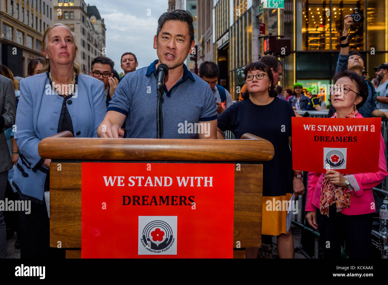 Steve choi hi-res stock photography and images - Alamy