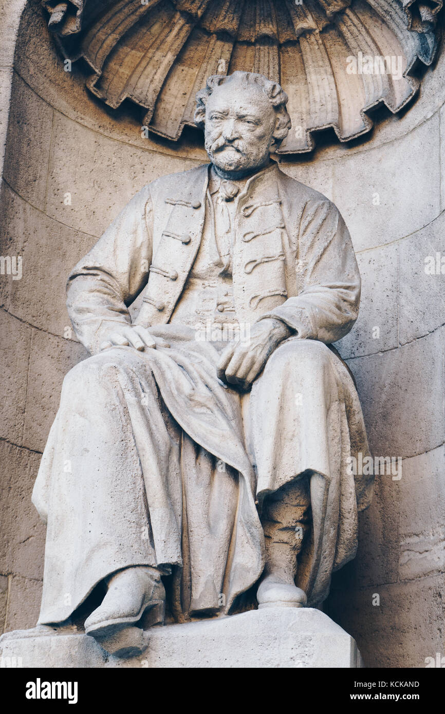 Ferenc Erkel statue in front of the Hungarian State Opera House Stock ...