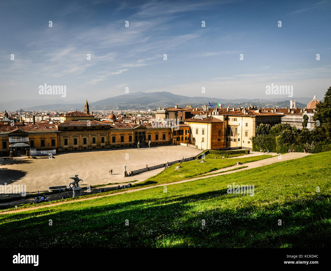 Bobolis garden hi-res stock photography and images - Alamy