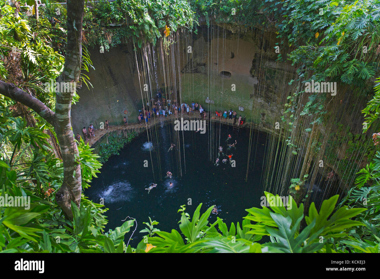 Ikil cenote hi-res stock photography and images - Alamy