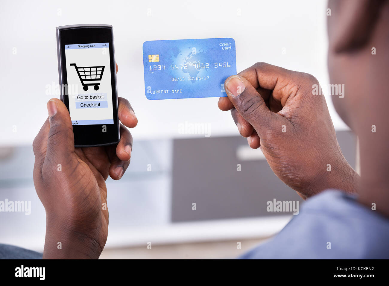 Online merchandise symbol hi-res stock photography and images - Alamy