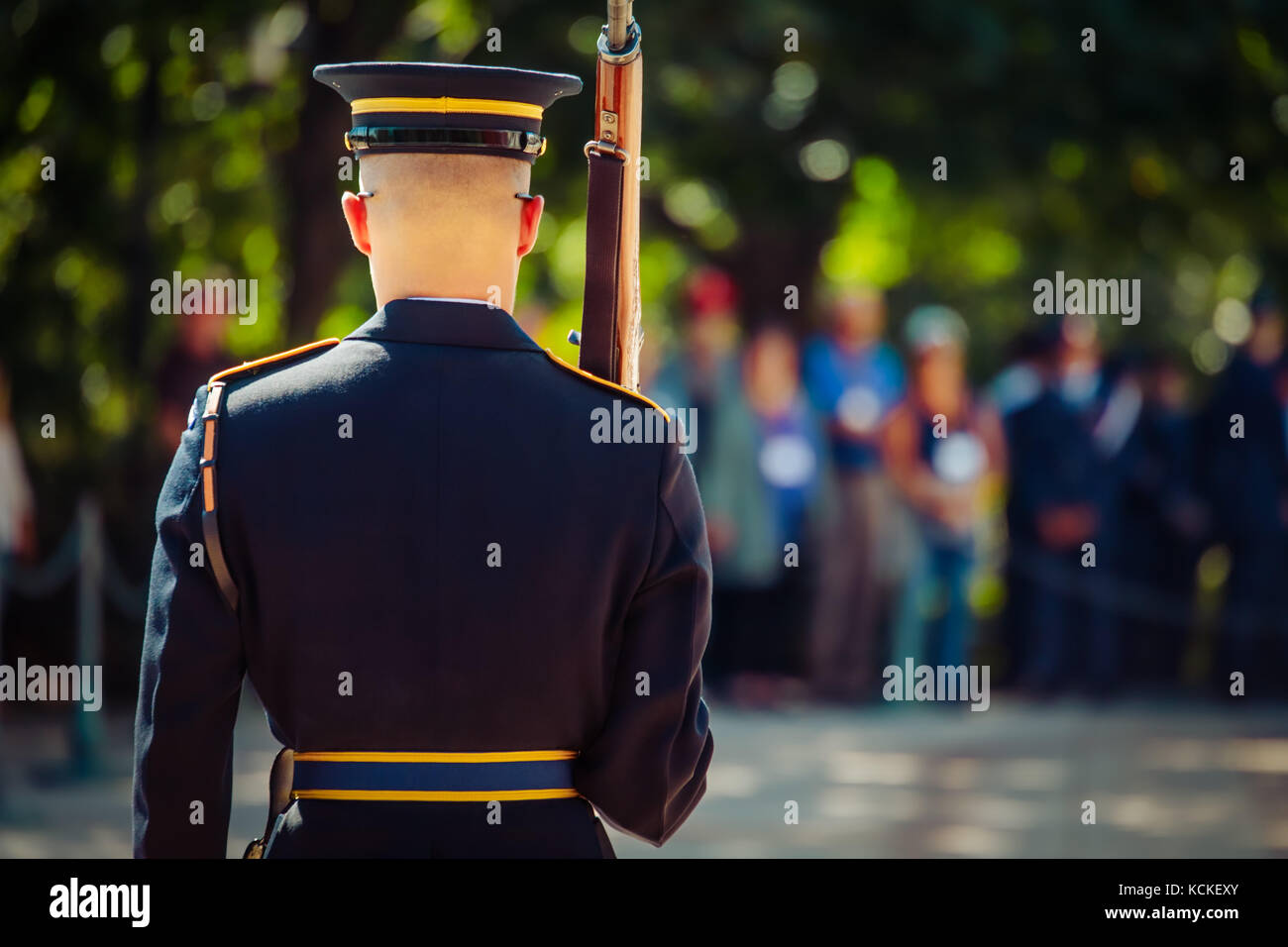 A member of The Old Guard on duty at Arlington National Cemetery Stock ...