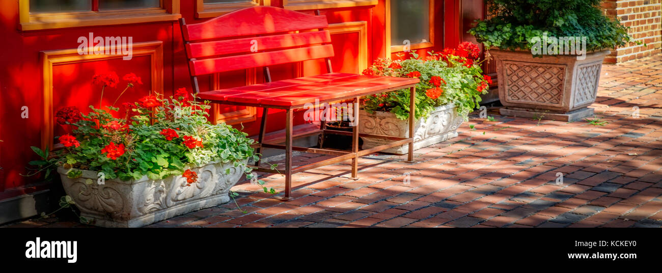 Virginia bench brick hi-res stock photography and images - Alamy