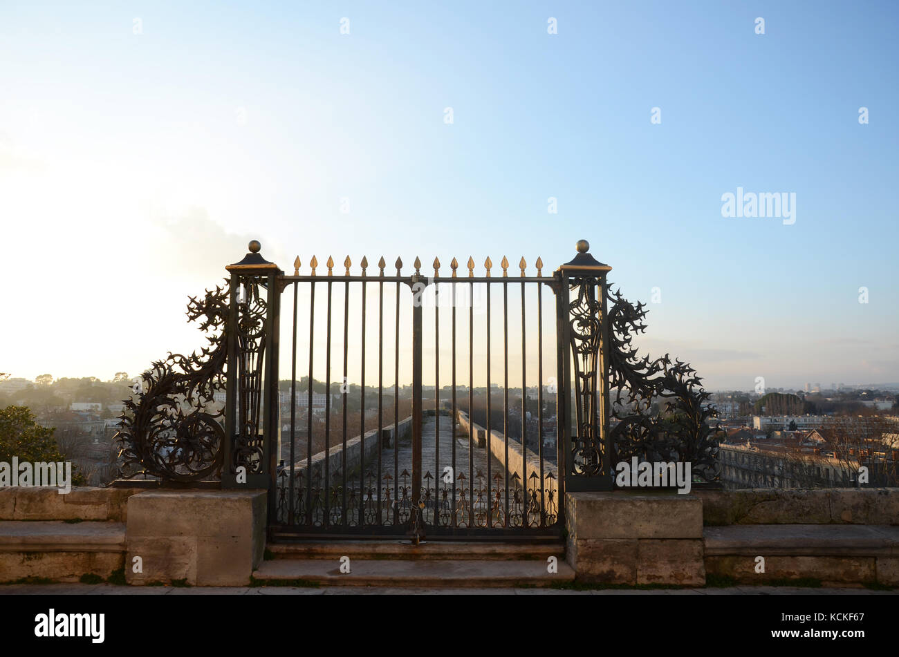 Pathway metal gate hi-res stock photography and images - Alamy