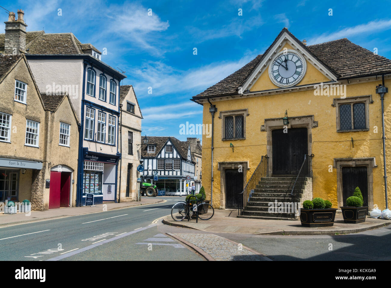 Tetbury, Market hall, ancient building in centre town, Gloucestershire ...