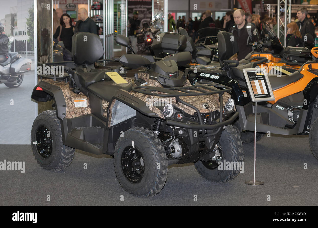 Outlander l max 570 dps hi-res stock photography and images - Alamy