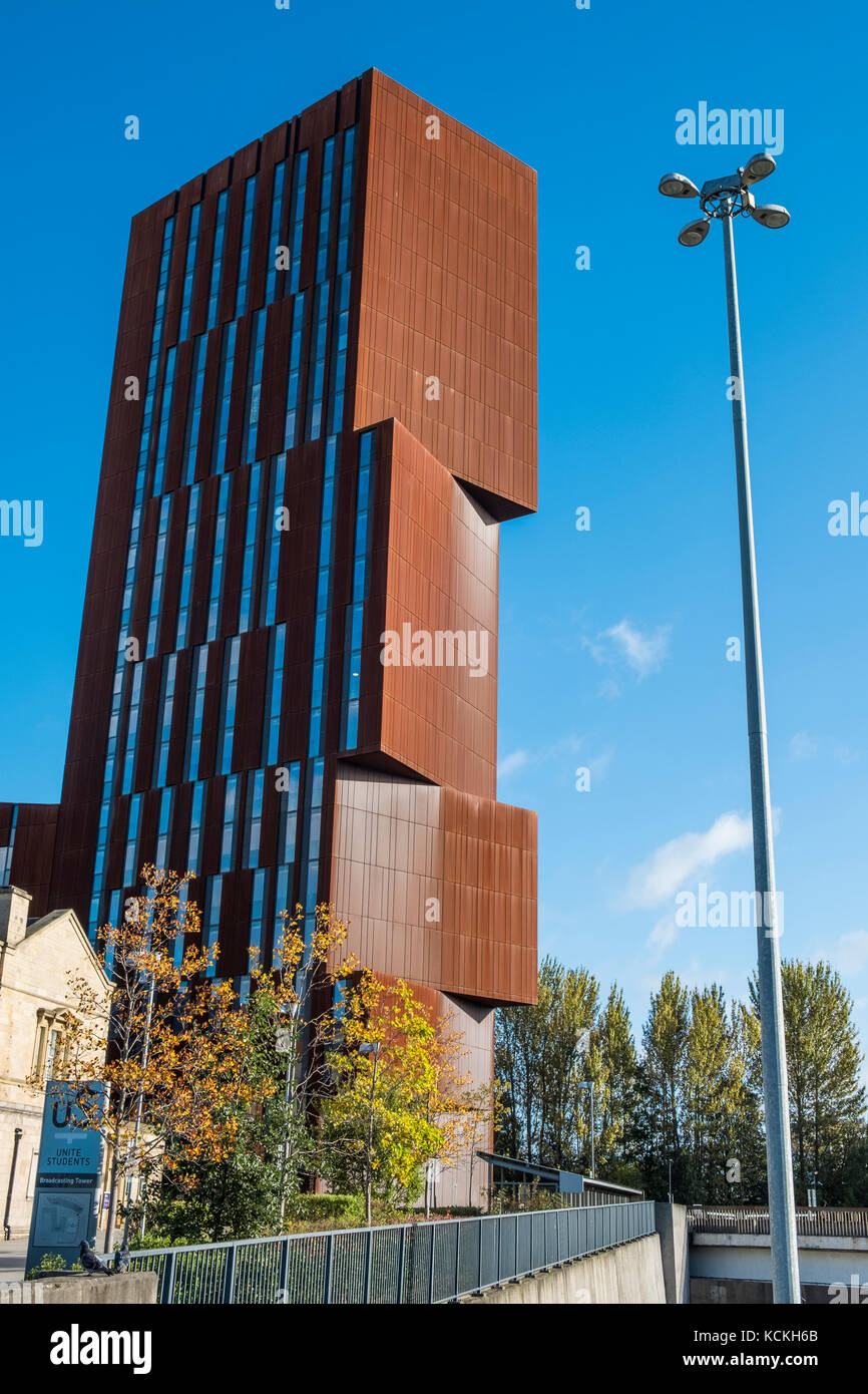 New broadcasting tower leeds hi-res stock photography and images - Alamy