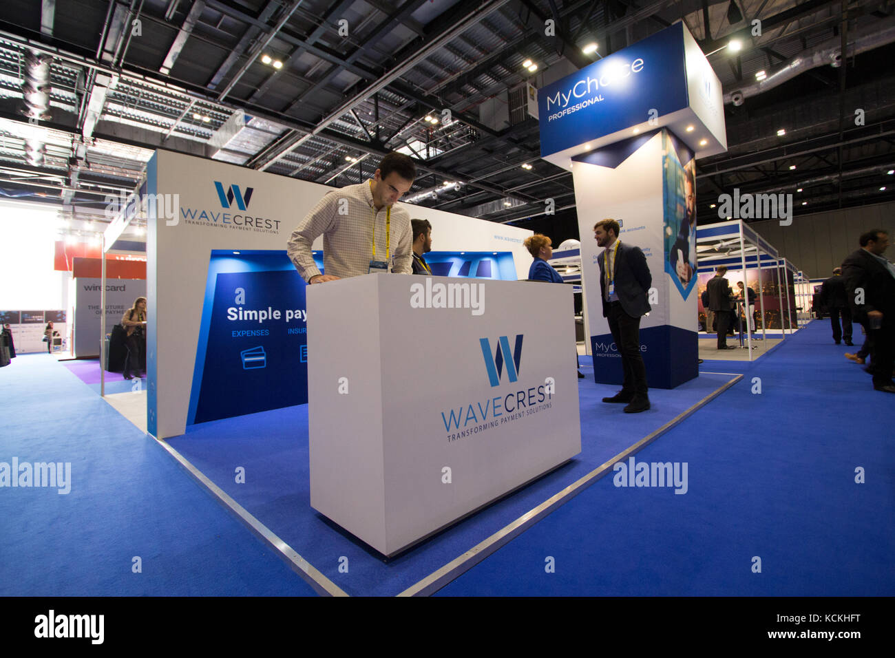 Wavecrest hi-res stock photography and images - Alamy