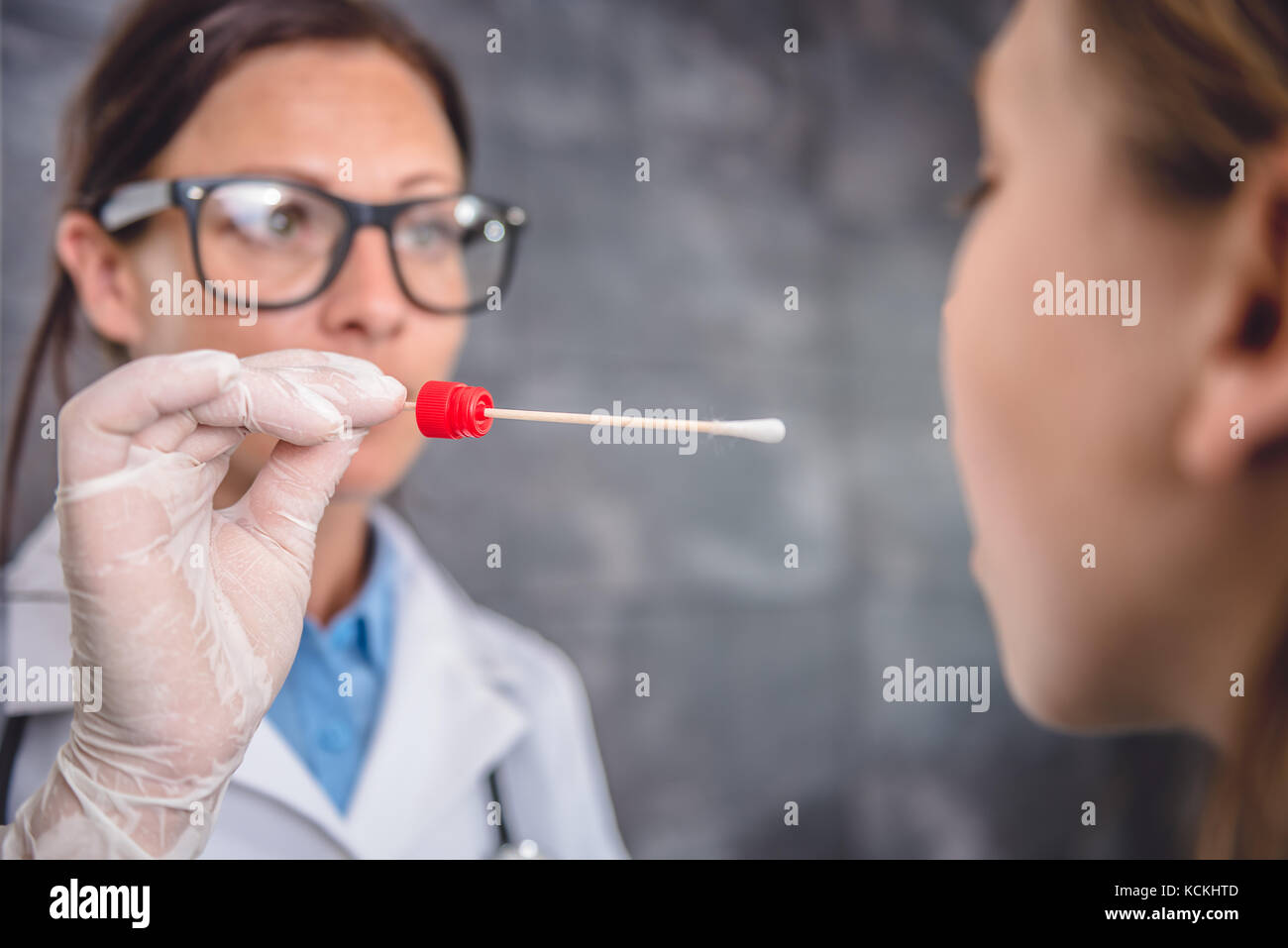 Throat Swab Stock Photos & Throat Swab Stock Images - Alamy