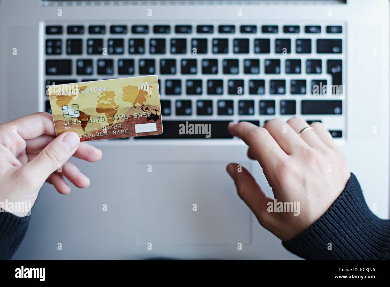 Woman using credit card for online purchase Stock Photo - Alamy