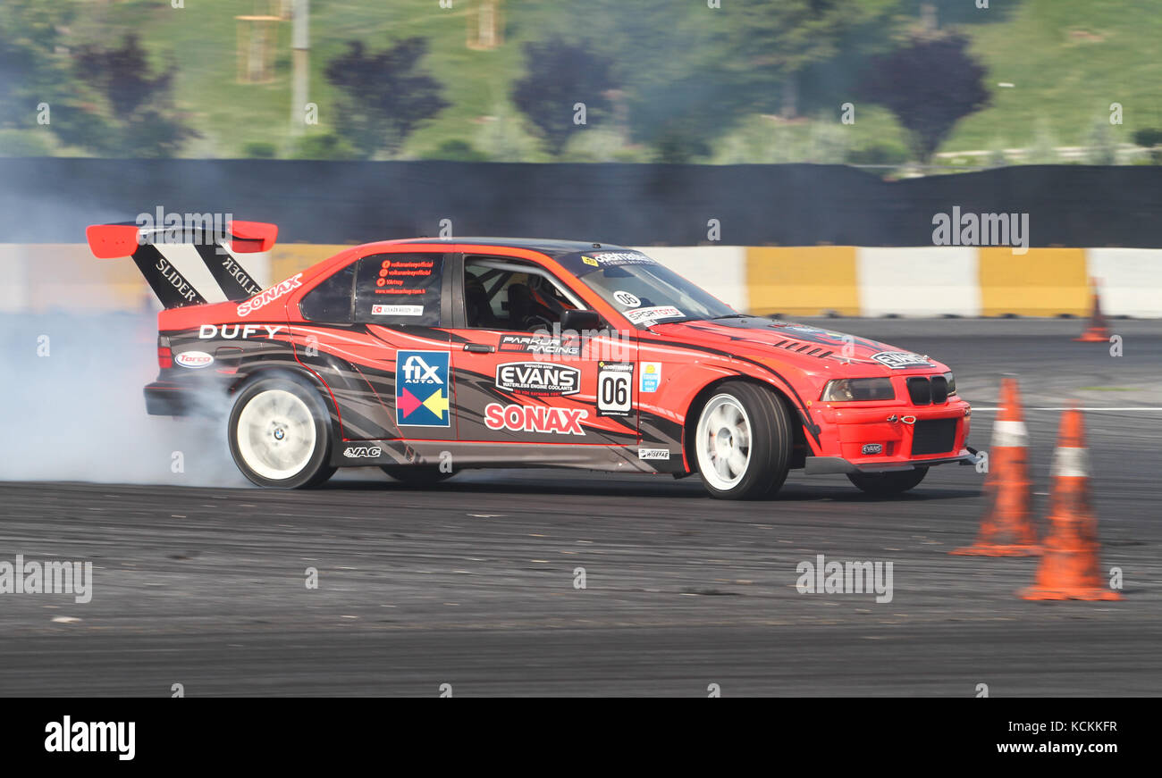 Bmw e36 race track car hi-res stock photography and images - Alamy