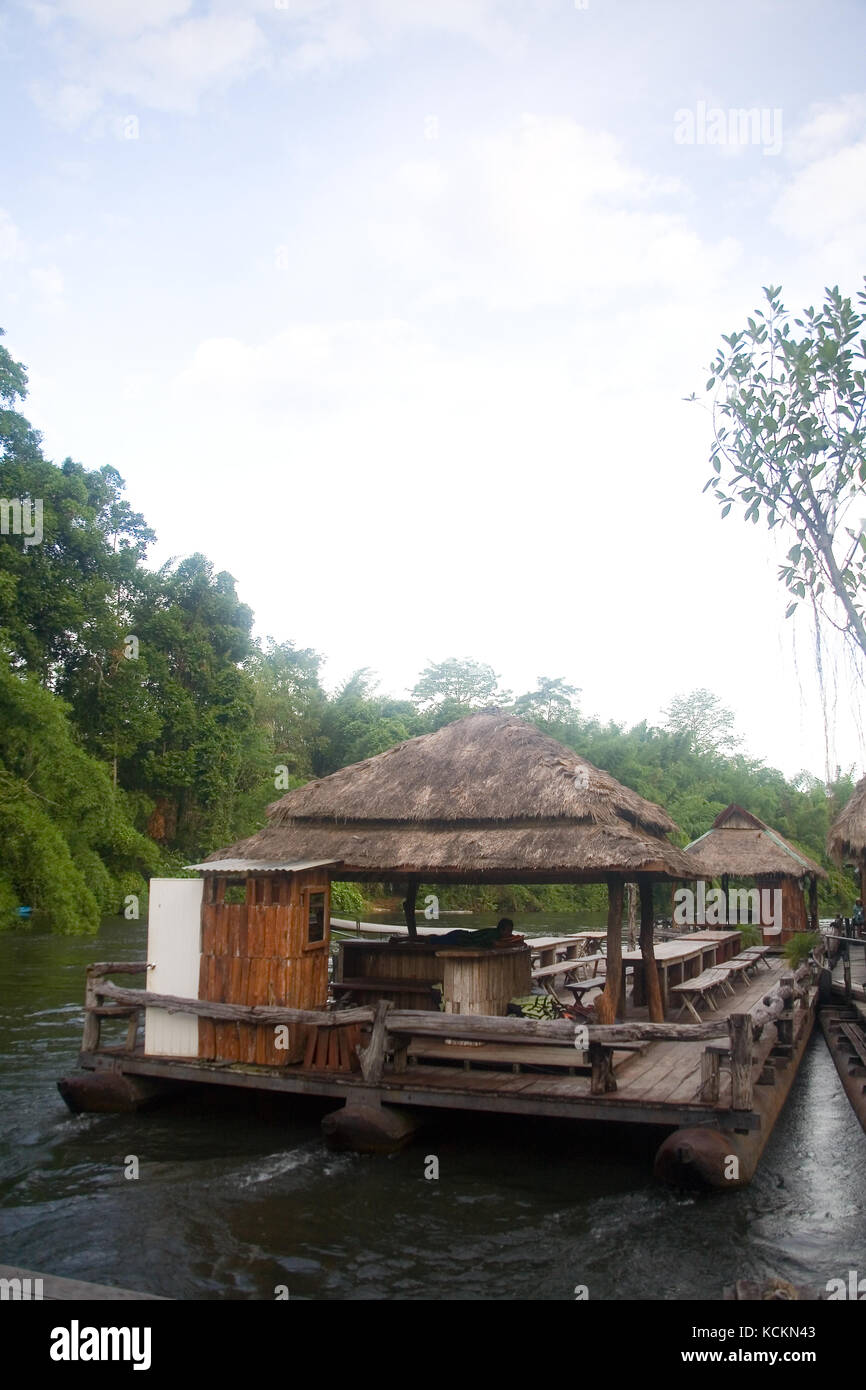 Large wooden raft hi-res stock photography and images - Alamy