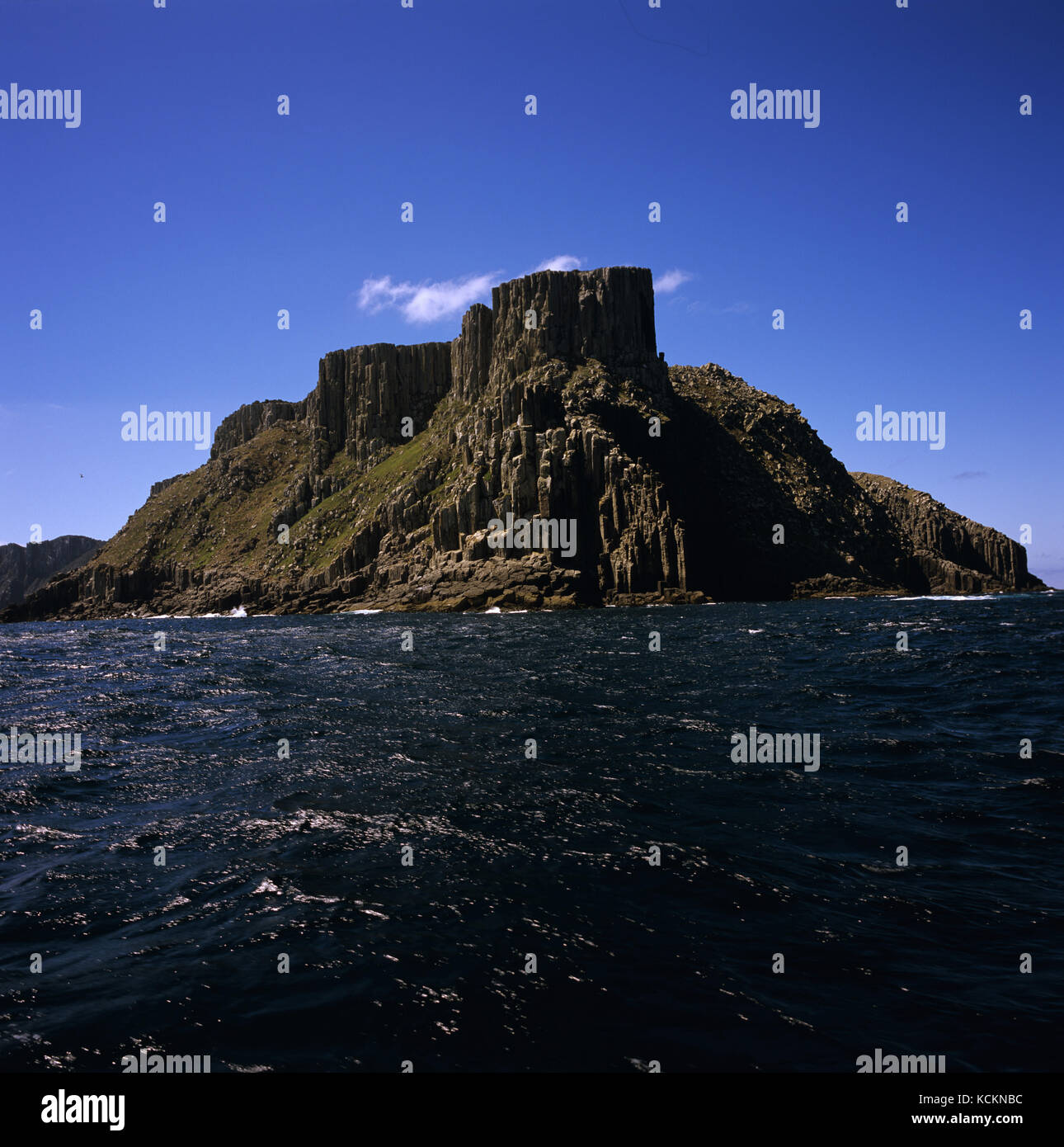 Tasman Island, dolerite cliffs about 240 m high, Tasman National Park ...