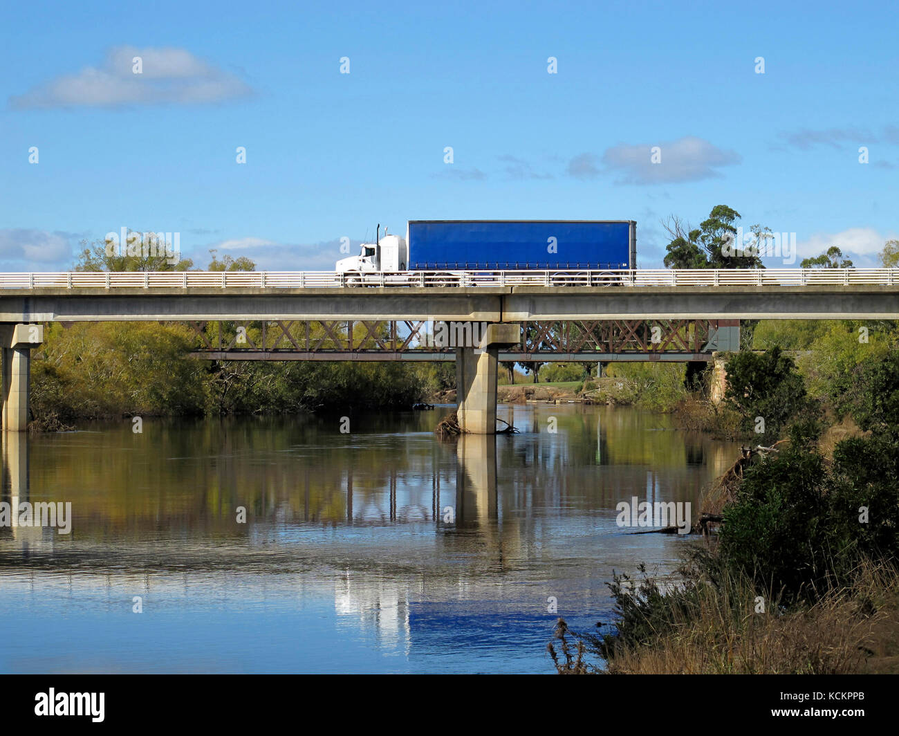 Road bridge over river esk hi-res stock photography and images - Alamy