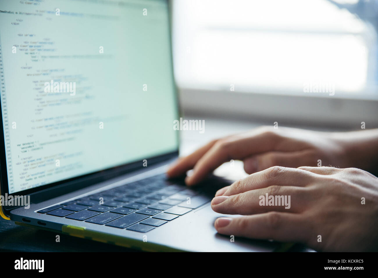 hands close up on laptop Stock Photo - Alamy