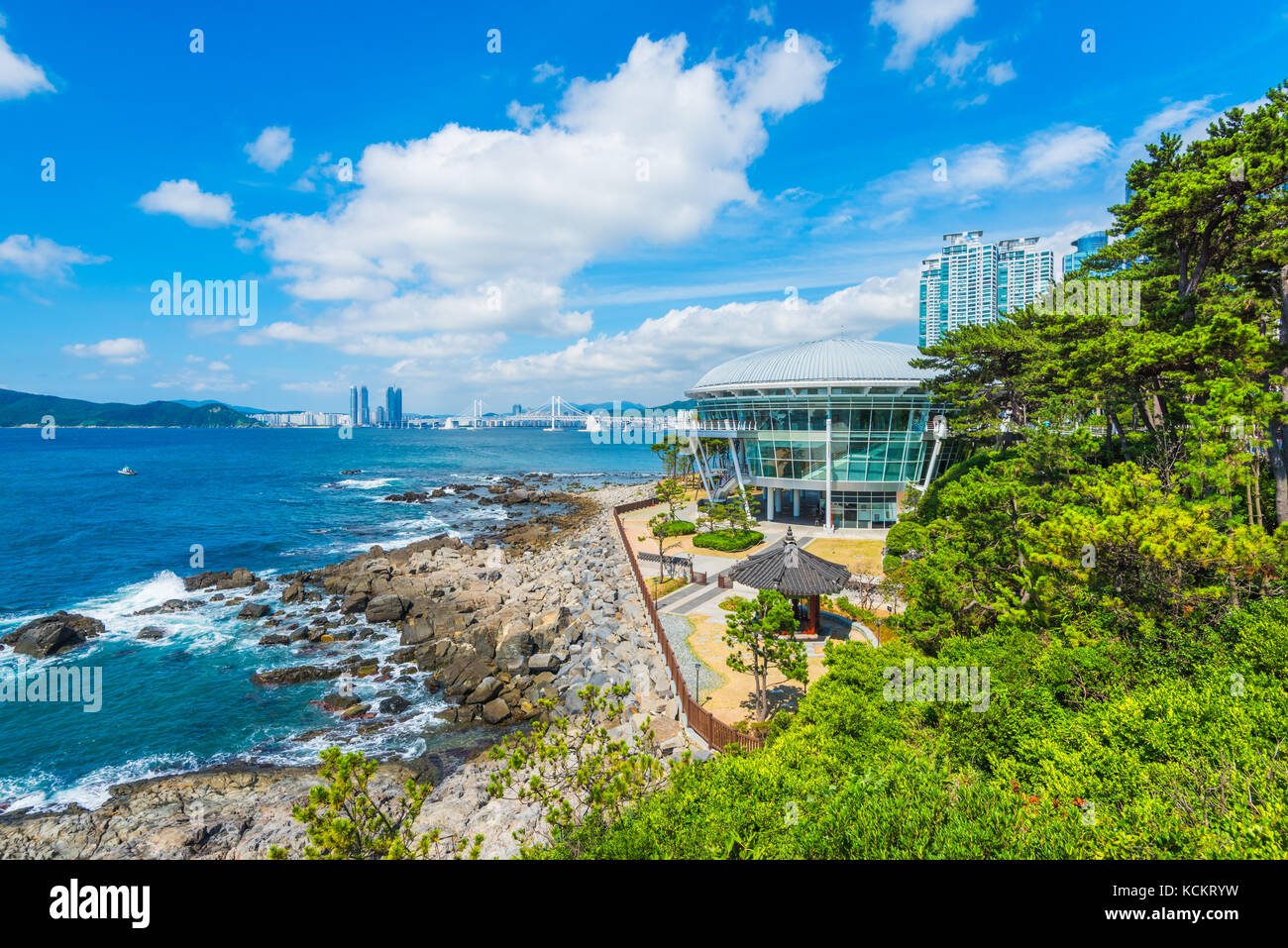 Gwangan Bridge in Busan City , South Korea Stock Photo - Alamy