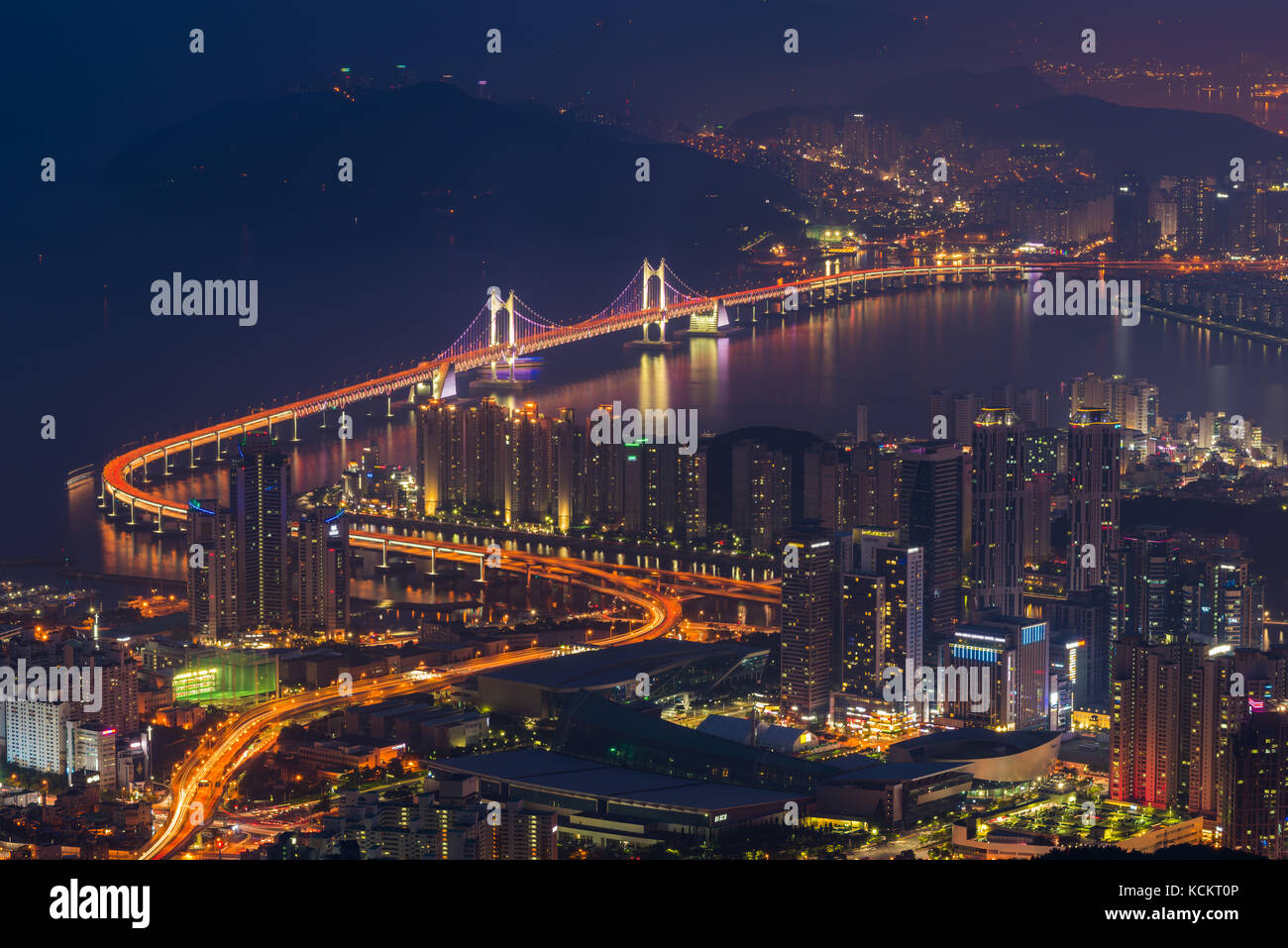 Gwangan Bridge in Busan City , South Korea Stock Photo - Alamy