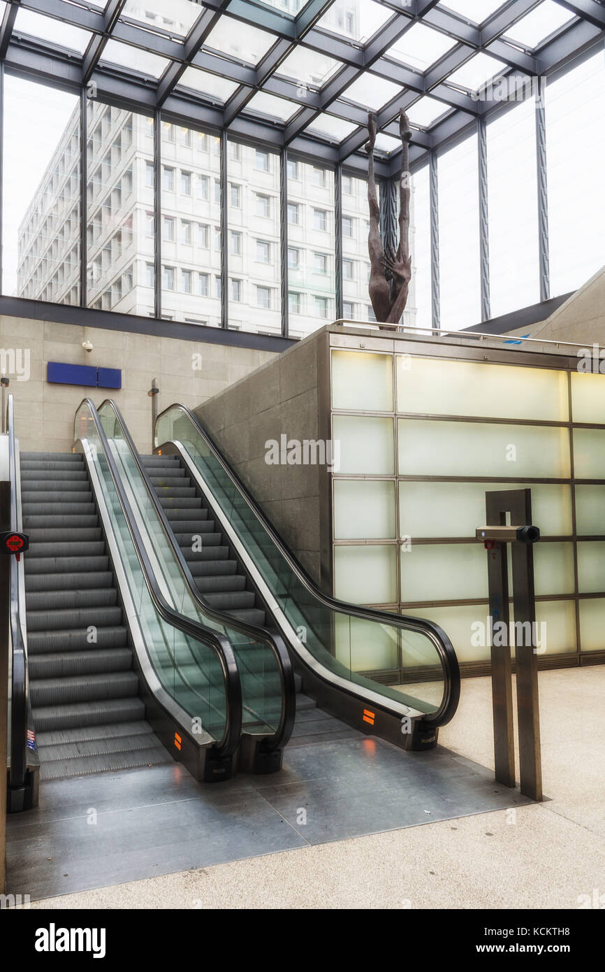 escalators in a modern building Stock Photo - Alamy