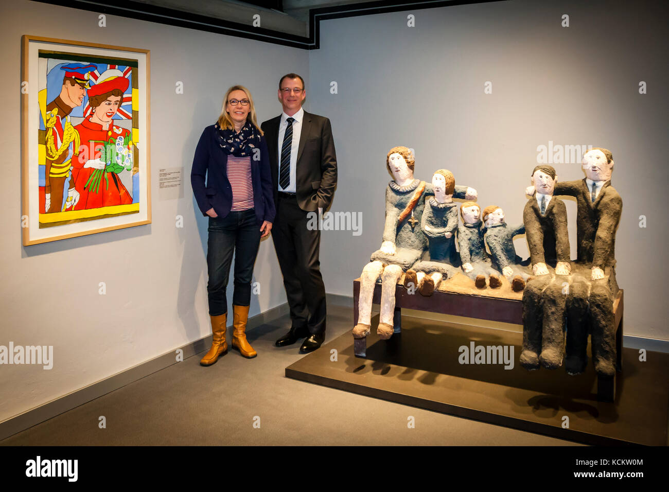 Cooking Artist Angela Berg with curator Ulf Sölter framed by the royal ...