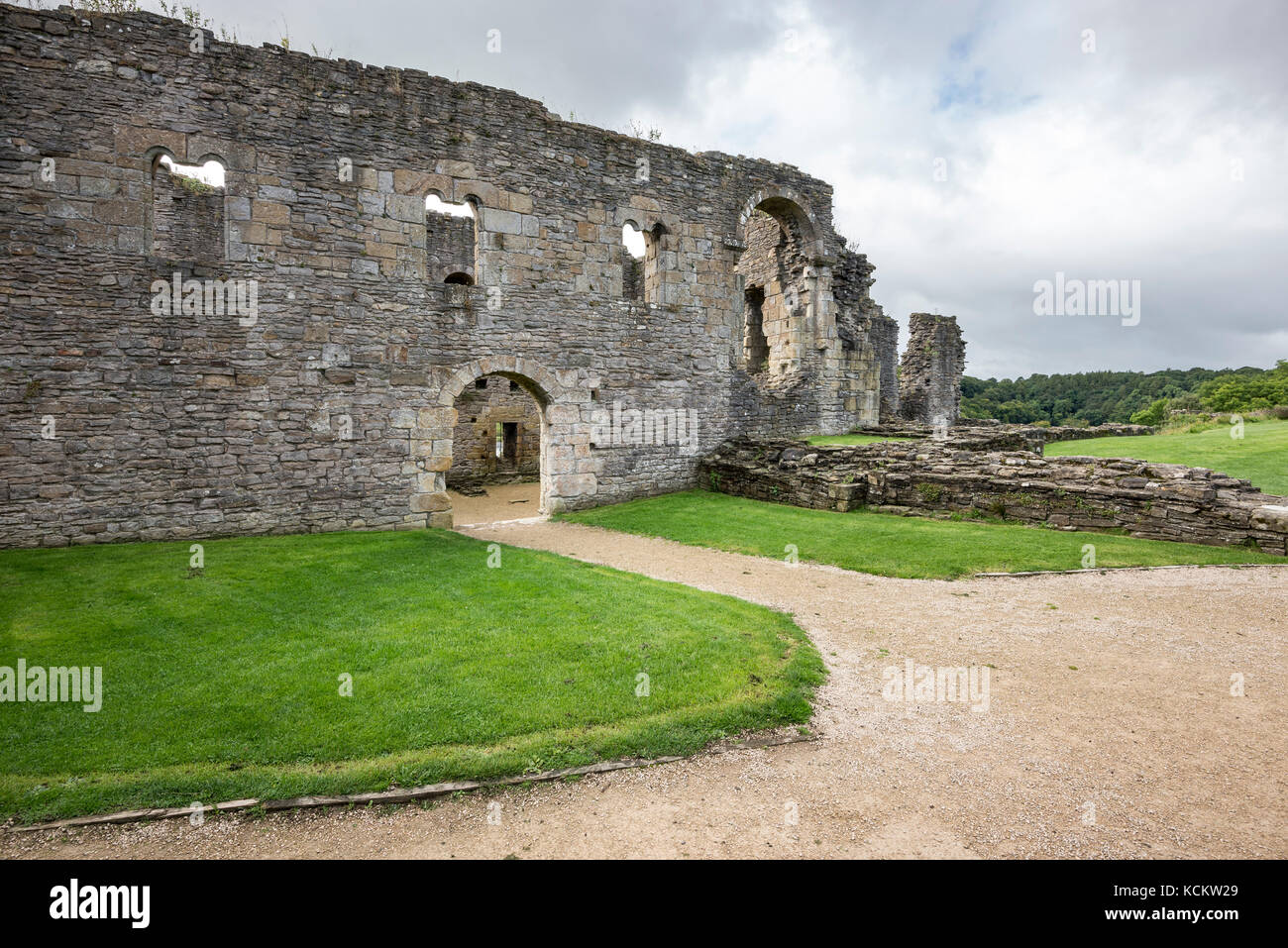 Ruins of Richmond Castle, North Yorkshire, England Stock Photo - Alamy