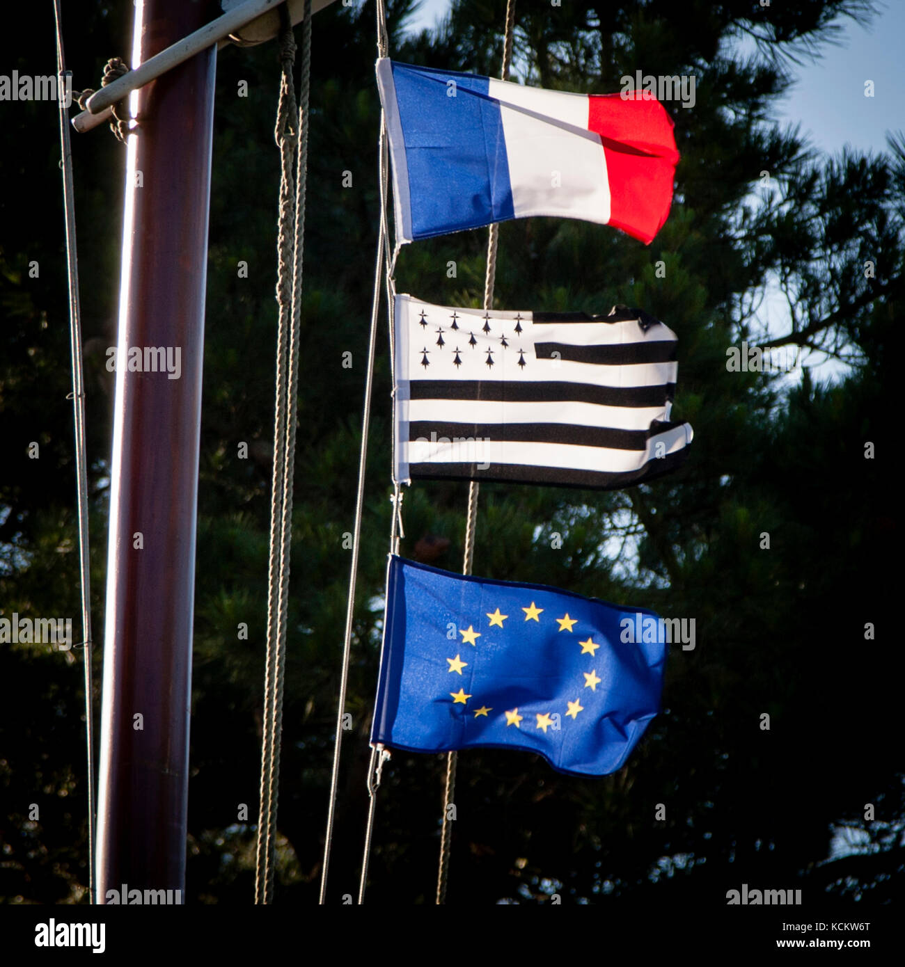 Slow flag hi-res stock photography and images - Alamy