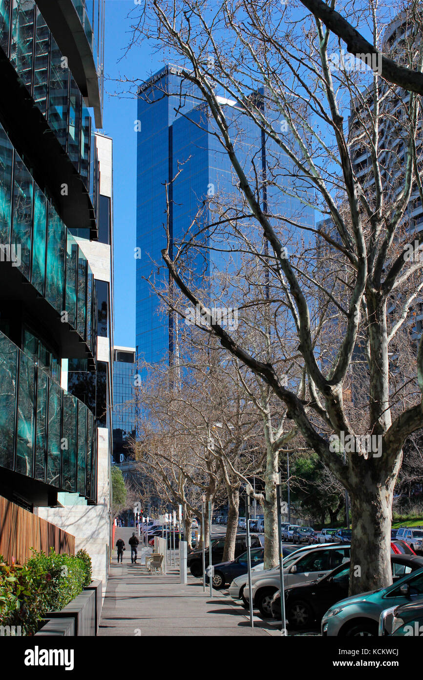 Office Tower Ernst Young High Resolution Stock Photography and Images ...